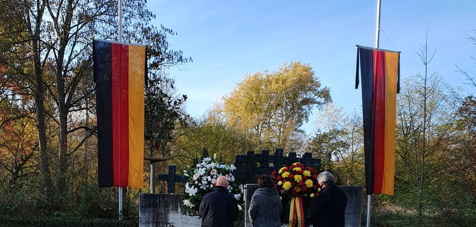 Gedenkstunde zum Volkstrauertag 2024 | Stadtverwaltung Schifferstadt